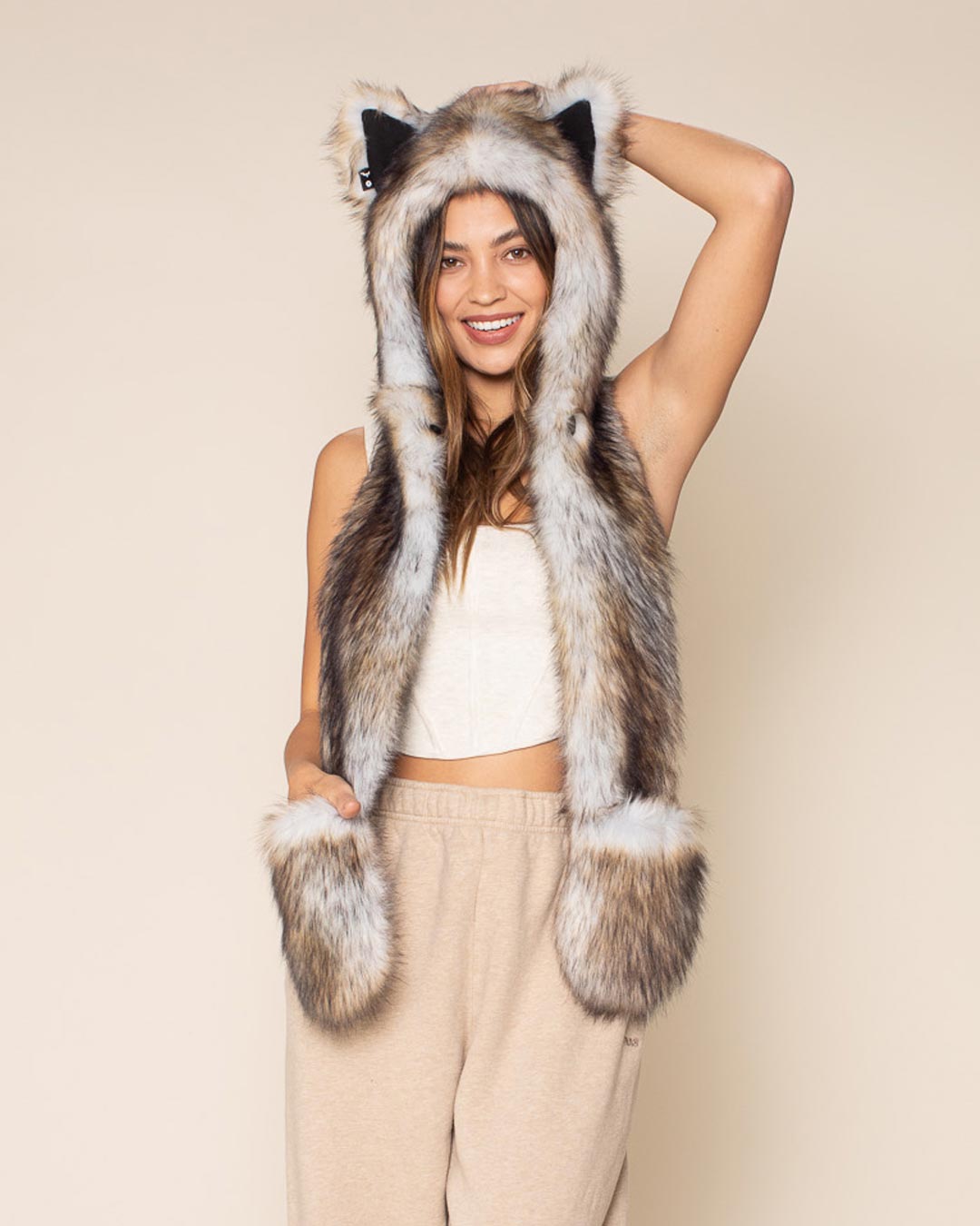 Discover Wilderness: Women's Wild Husky Collector Edition Faux Fur Hood ...