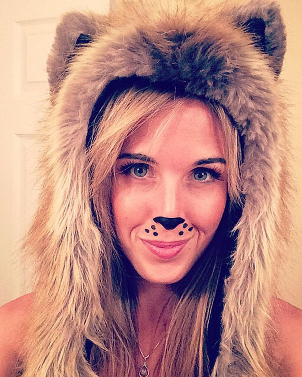 Women's Hoods - Trendy and Comfortable Hoodies for Women | Shop Now ...