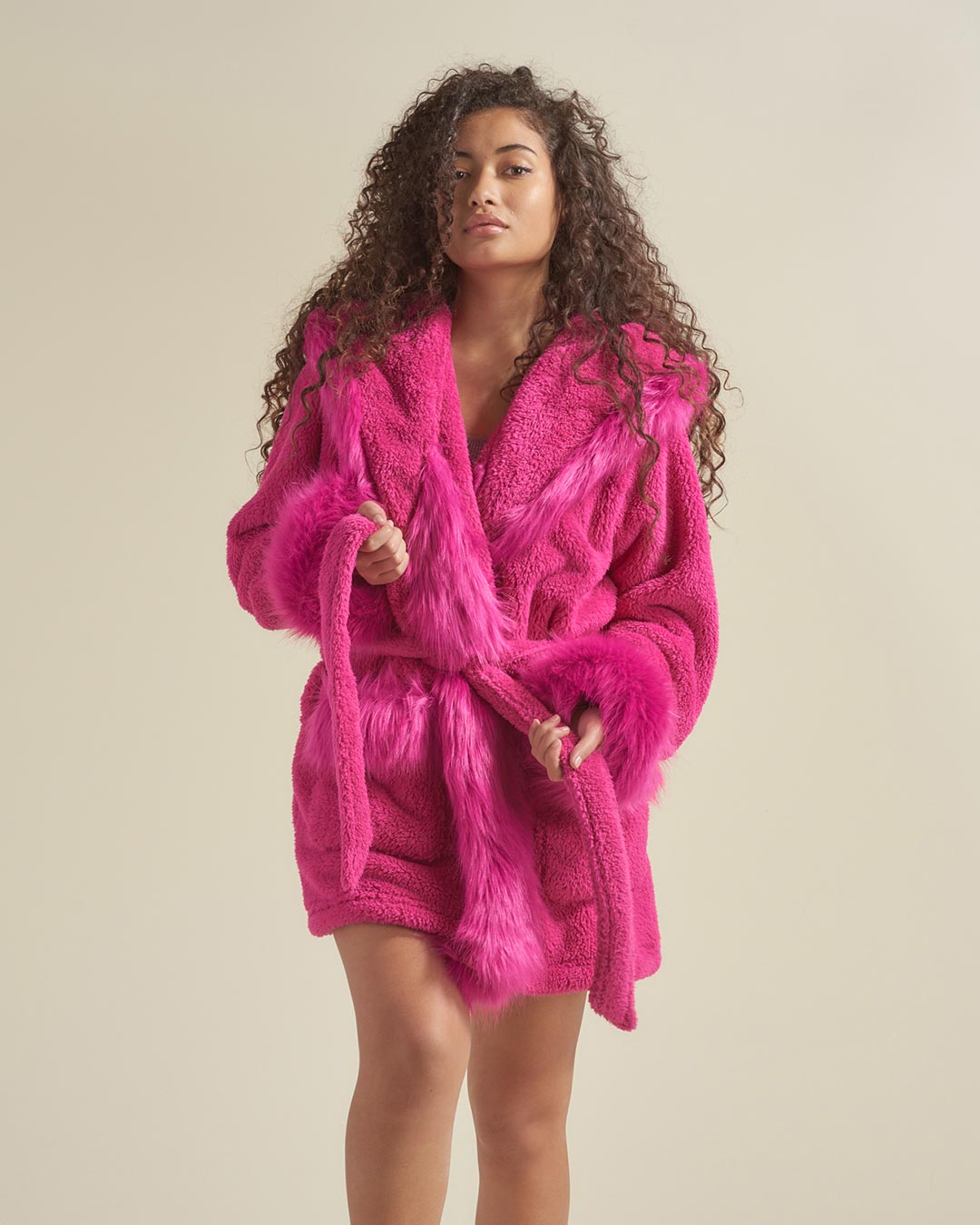 Lipstick Wolf Women's Faux Fur Short Robe | SpiritHoods