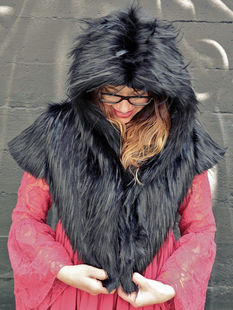 Raven Shawl Collector's Edition Spirithood - Unleash Your Mysterious ...