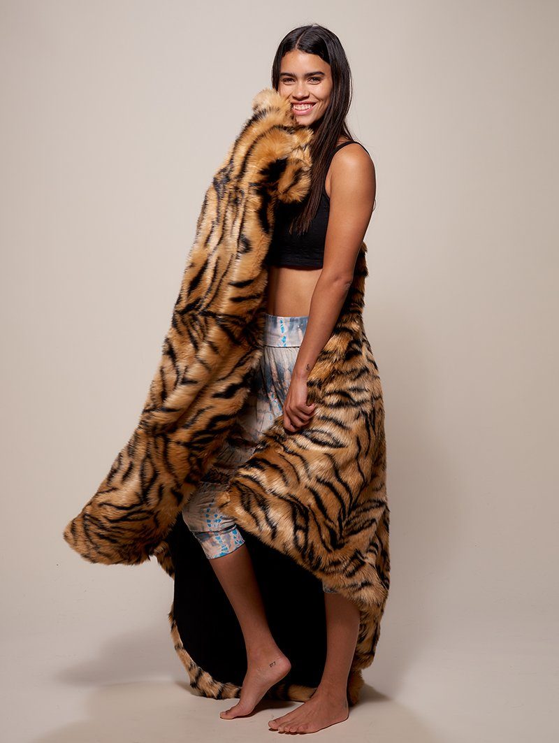 SpiritHoods Tiger Throw