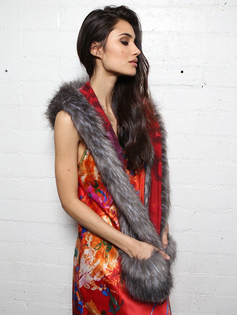 Grey Fox Ombremagic Collectors Spirithood - Exclusive Fox-Inspired ...